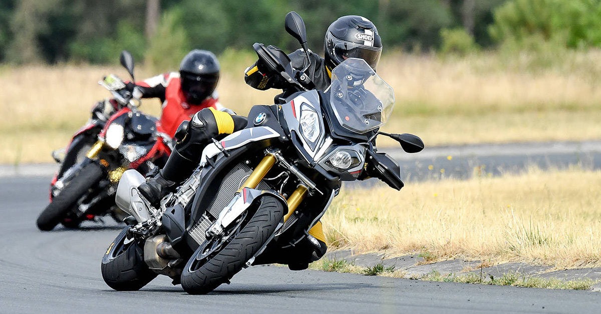 Interjú: Fernando Magdaleno – így nőtt a motorabroncsok tapadása és ...