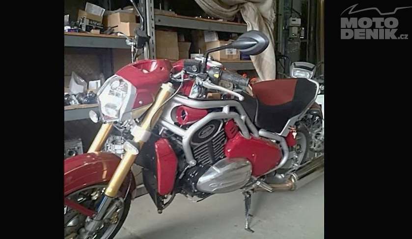 Óriáscirkálóval tér vissza a JAWA? - Hegylakók